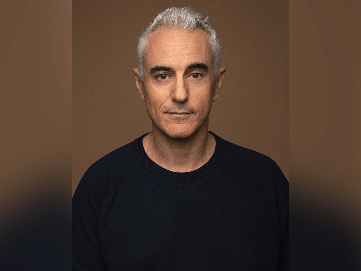 A Much-Deserved Comedy Spotlight on the Cast of Weird: The Al Yankovic ...